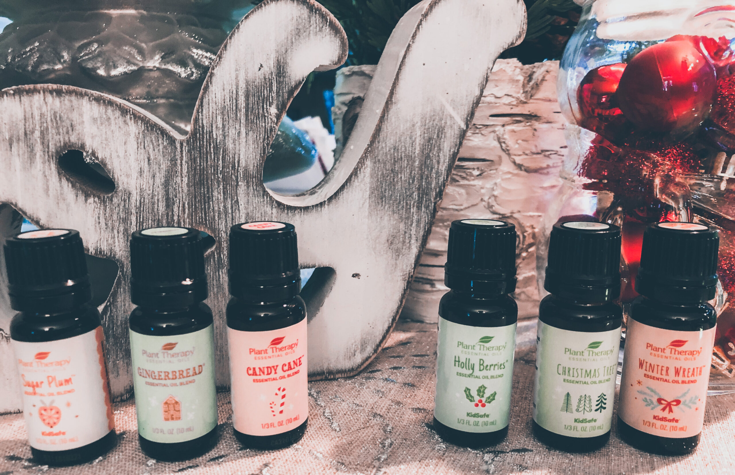 Amazing Holiday Essential Oil Blends - ILoveYouChristmas